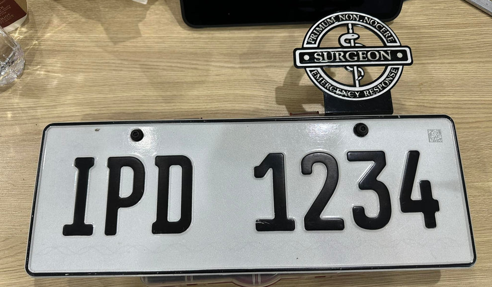 IP Designs x Pietroplates plate adaptor for emblems